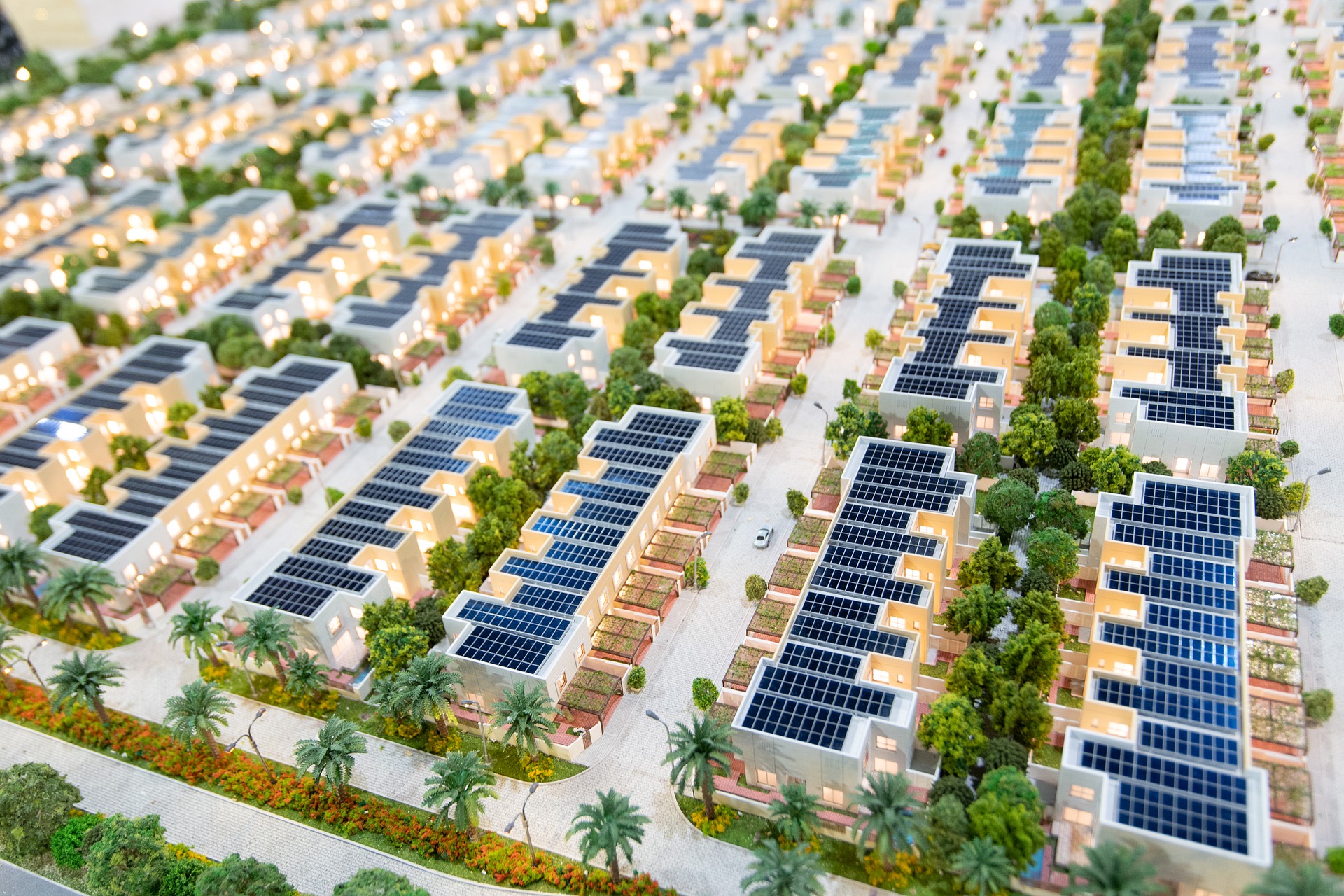 Saving with solar power | thats real estate with Matt Wineera