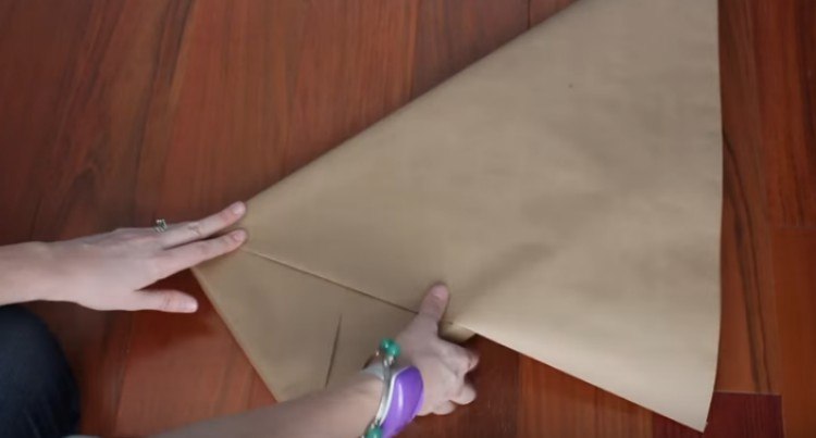 Easy Trick to Add Some Wow to Your Gift Wrapping
