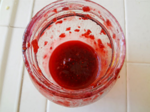 3 Genius Ways to Use the Last Bit of Jam