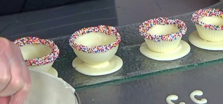 How to Make Edible Chocolate Dessert Cups