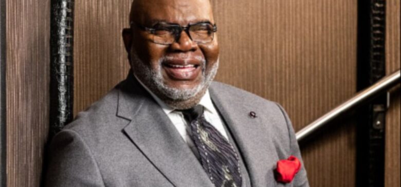 World Famous Megachurch Pastor Suffers On Air Medical Emergency