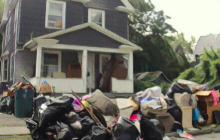 If You Like Things Neat and Tidy, You May Not Want to See These 23 Photos