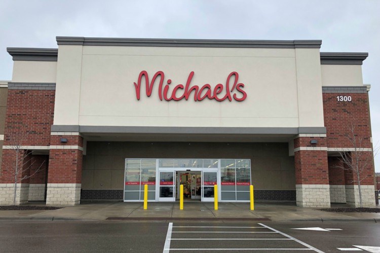 9 Ways to Save Money at Michaels That You Never Thought to Try