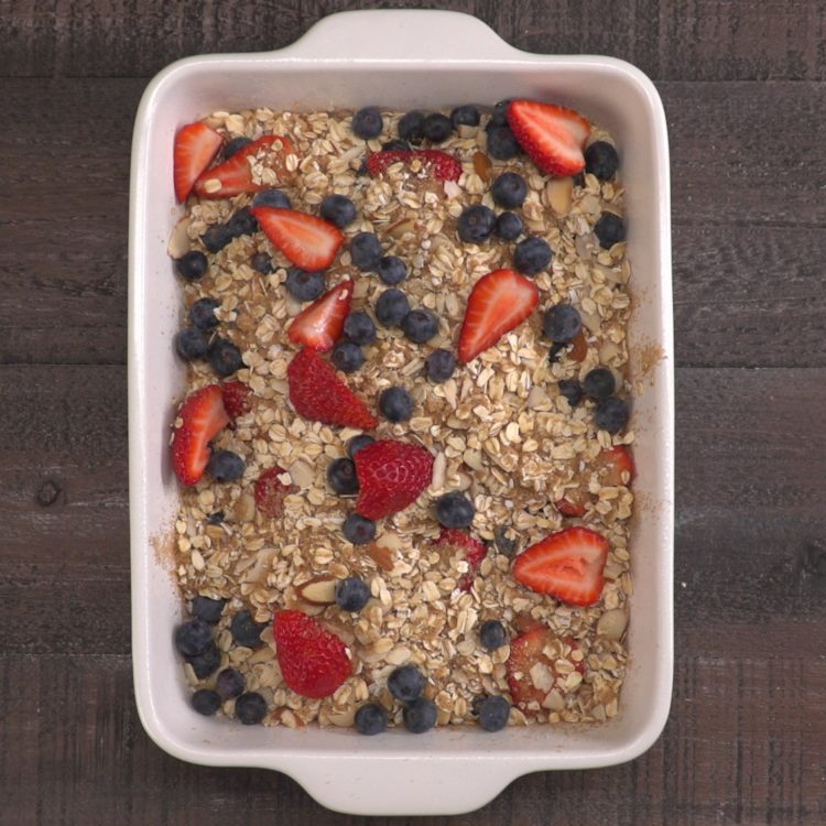 Baked Oatmeal Breakfast Casserole