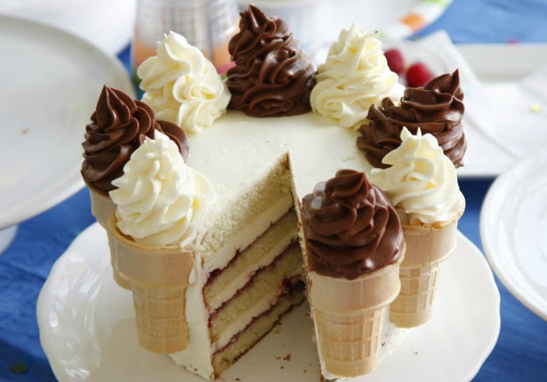 10 Cakes That Are Just the Perfect Amount of Over the Top