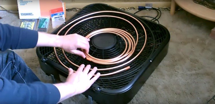 The Easy DIY Way to Turn a Fan into an Air Conditioner