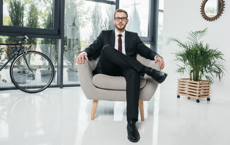 How Body Language Can Indicate How Someone Feels About You