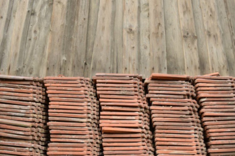 Put Your Leftover Tile to Work with These 11 Gorgeous DIYs