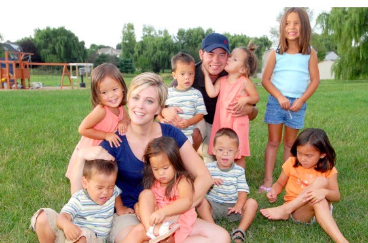 Here’s What Jon, Kate, and Their 8 Kids Looks Like Today
