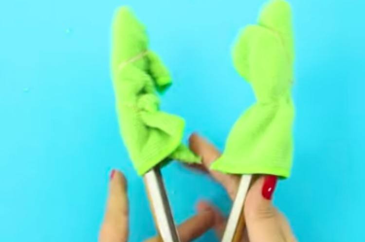 11 Methods for Dusting the Most Challenging Surfaces