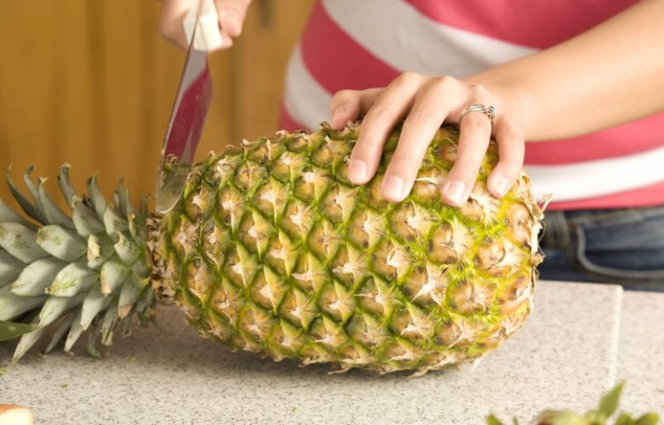 Turn Your Pineapple Upside Down to Improve Its Taste