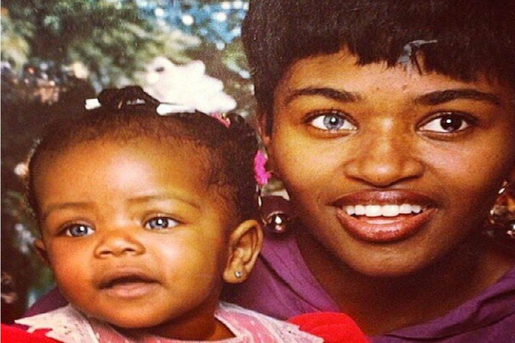 19 People Who Inherited Something Peculiar from Their Parents