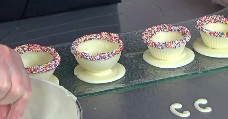 How to Make Edible Chocolate Dessert Cups