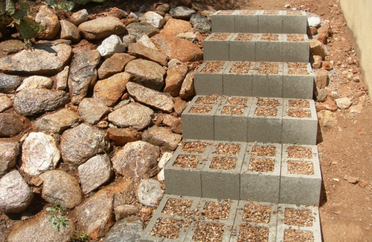 Here Are 15 Fun and Fancy DIY Ways to Use Cinder Blocks Around Your Home