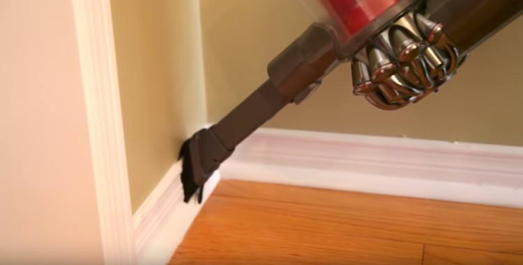 11 Methods for Dusting the Most Challenging Surfaces