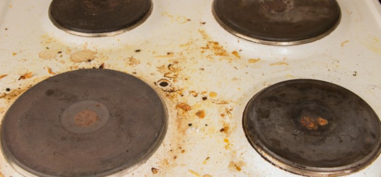 10 Easy Chemical-Free Ways to Clean Every Kitchen Grease Problem