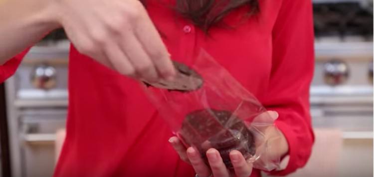 These Homemade Cookies Become Extra Special When Wrapped Up Like This!