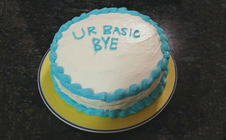 21 Farewell Cakes That Employees Got From Their Savage Coworkers On ...