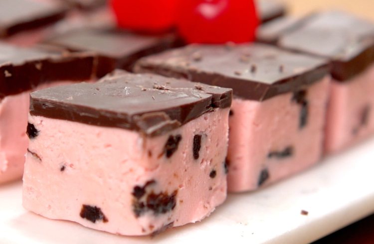 Our 23 Favorite Fudge Recipes for the Holidays