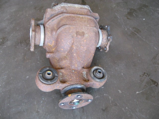 2004 Infiniti G35 Rear Differential in Avon, MN 56310 PB#22149