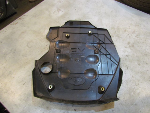 2006 Infiniti G35x Engine Cover in Avon, MN 56310 PB#273577