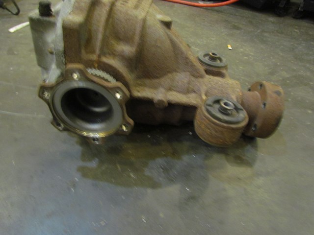 2006 Infiniti G35x Rear Differential in Avon, MN 56310 PB#273666