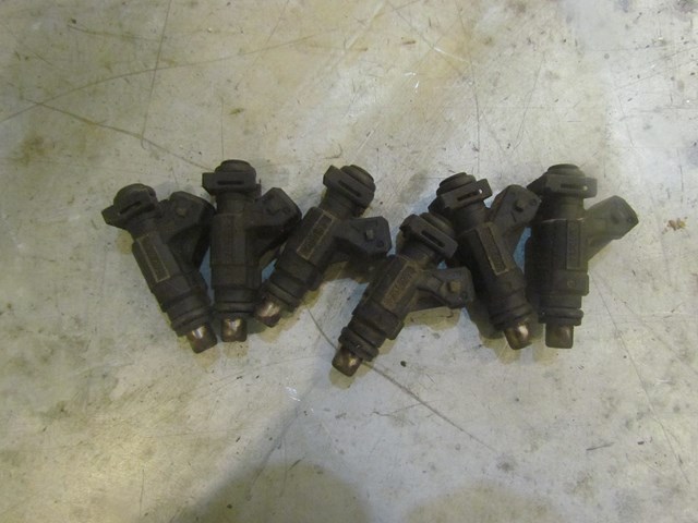 2004 BMW M3 Fuel Injector Set Of 6 in Avon, MN 56310 PB#278220
