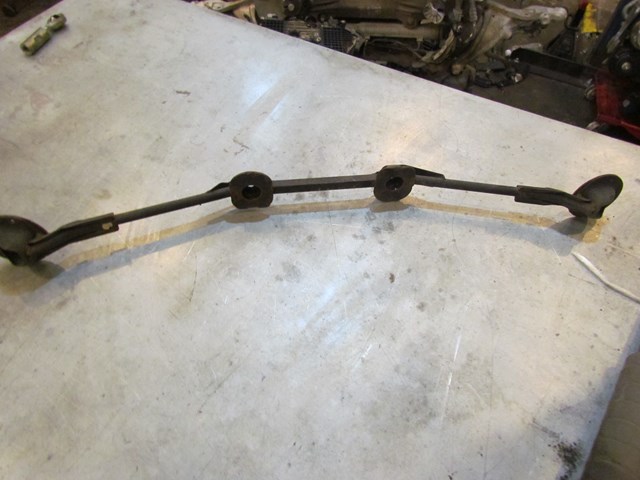 2008 Infiniti G37 Coupe Rear Stay Pin in Avon, MN 56310 PB#288591