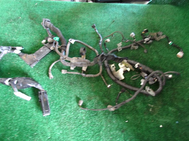 2005 Infiniti G35 Sedan Auto Trans Main Engine Wire Harness in Avon, MN ...