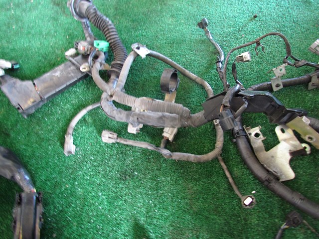 2005 Infiniti G35 Sedan Auto Trans Main Engine Wire Harness in Avon, MN ...