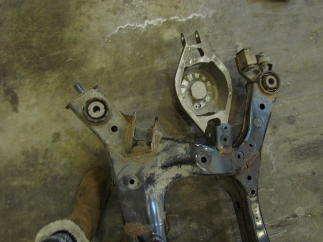 2007 Infiniti G35X Sedan Rear Subframe w/Spring Cups in Avon, MN 56310 ...
