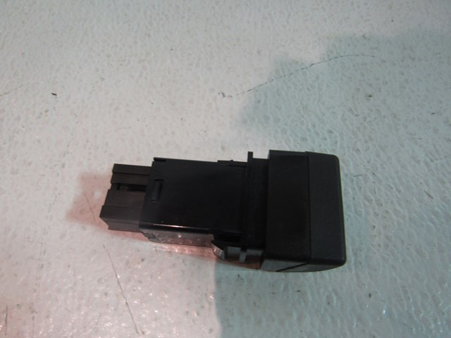 1999 Subaru Forester Rear Defrost Button in Avon, MN 56310 PB#296506