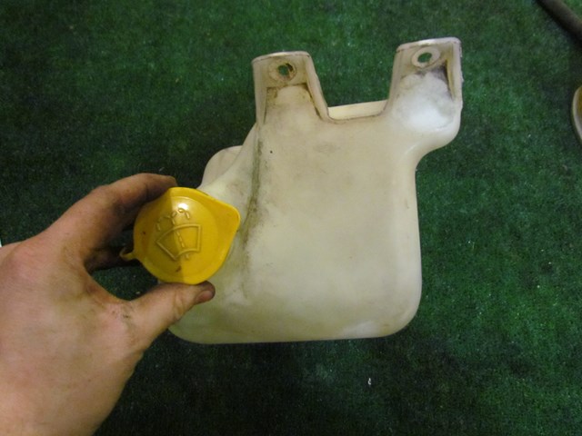 2003 Subaru Impreza WRX Windshield Washer Reservoir in Avon, MN 56310 ...