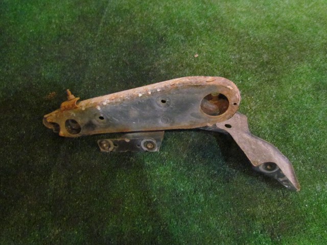 2012 Infiniti M37x Rear LH Driver Subframe Stay in Avon, MN 56310 PB#298996