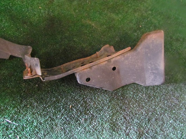 2007 Infiniti G35x Sedan Rear LH Driver Subframe Stay Arm in Avon, MN ...