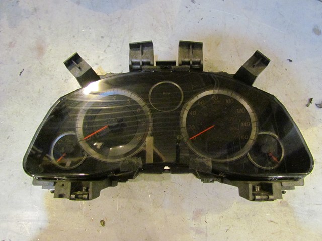 2006 Infiniti G35 Coupe MT Gauge Cluster Speedometer W/Nav in Avon, MN ...