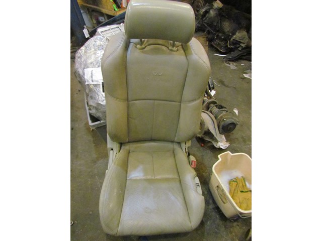 2003 Infiniti G35 Coupe Front RH Passenger Seat-See Photos in Avon, MN ...