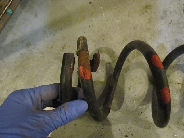 2003 Infiniti G35 Coupe Rear LH Driver Coil Spring in Avon, MN 56310 PB ...