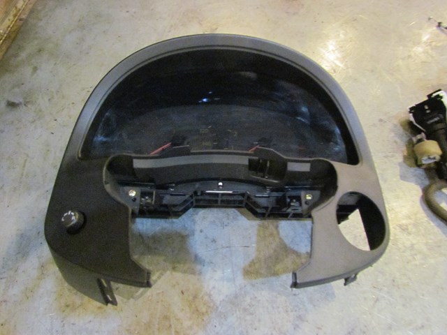 2003 Infiniti G35 Coupe Automatic Speedometer with Trim AM866 in Avon ...