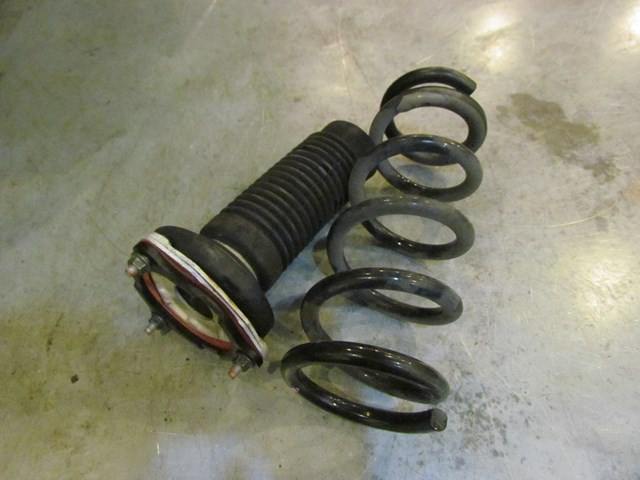 2015 Nissan 370z Front RH Passenger Spring w/Shock Top in Avon, MN ...