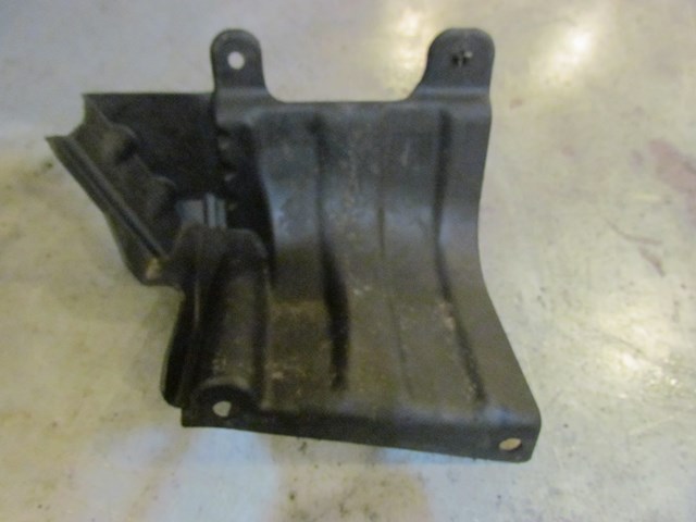 2006 Land Rover LR3 RH Pass Side Engine Splash Shield KRN500042 in Avon ...