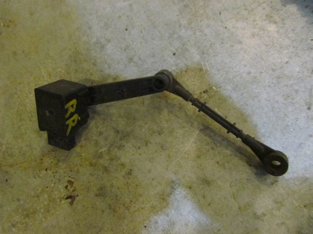 2006 Land Rover LR3 Rear RH Passenger Height Leveling Sensor in Avon ...