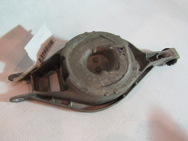 2006 Infiniti M45 Rear Active Steer Rear RH Pass Spring Cup in Avon, MN ...