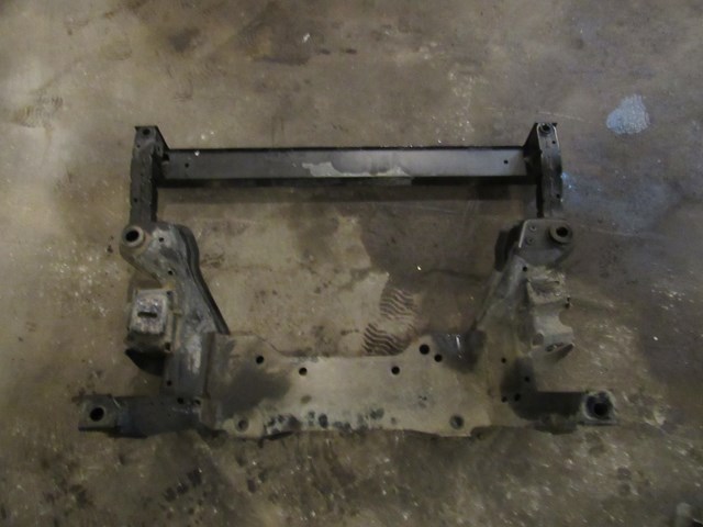 2007 Infiniti G35x AWD Sedan Front Subframe in Avon, MN 56310 PB#313535