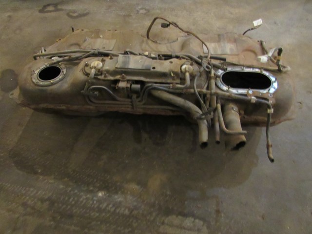 2004 Subaru Forester XT Gas Tank in Avon, MN 56310 PB#315199