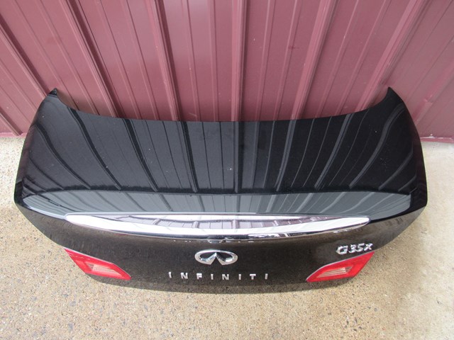 2008 Infiniti G35 Sedan Trunk Lid-Back Up Camera, Spoiler. Tail Lights ...