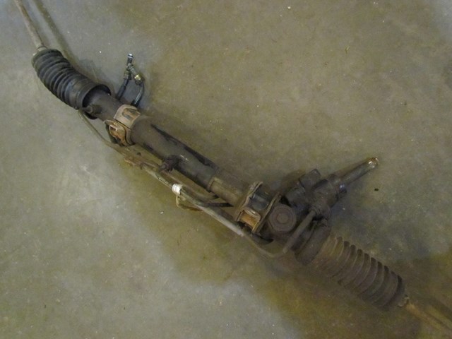 2003 Subaru Legacy Outback Power Steering Rack in Avon, MN 56310 PB#39068