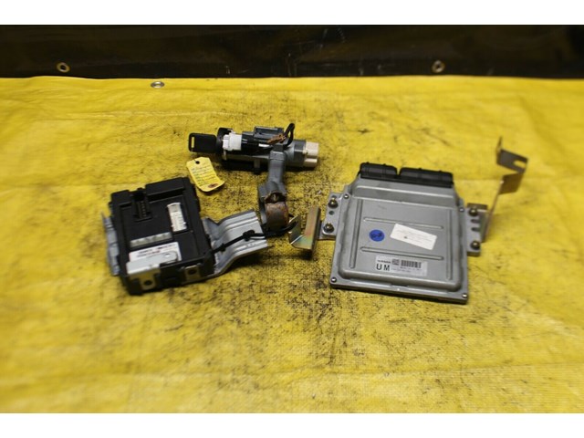 2006 Infiniti G35 COUPE ECU ECM IGNITION SWITCH IMMOBILIZER BCM M/T 3 ...