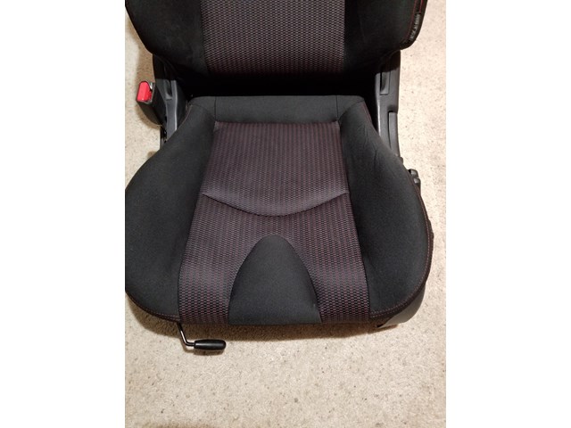 2013 370z Nismo driver seat in Phenix City, AL 36870 PB#310598