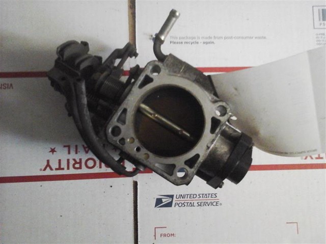 1998 Subaru Impreza Throttle Body in Rockville, MN 56369 PB#66938